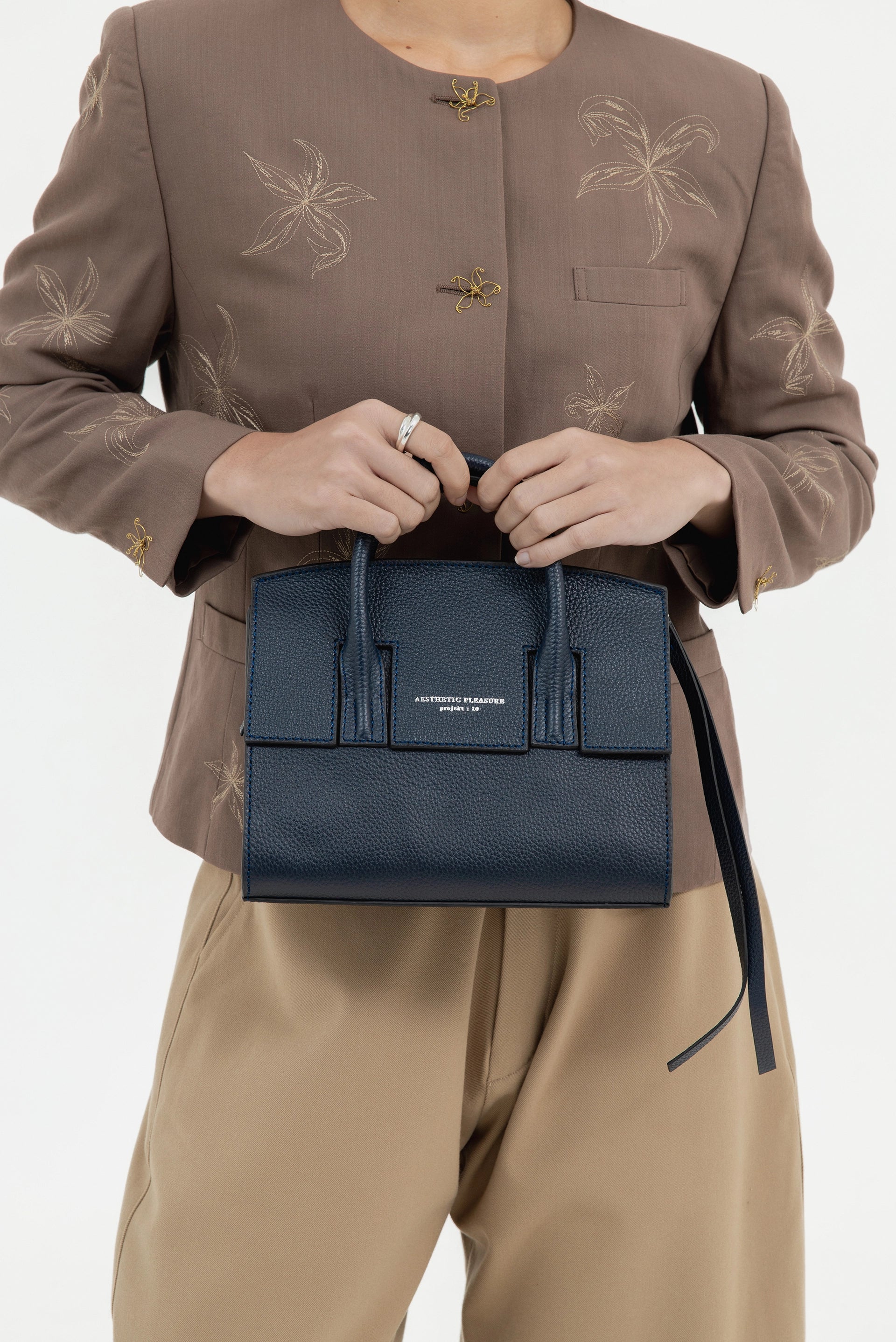 MINI ISOLATION GRAIN – iamarchives